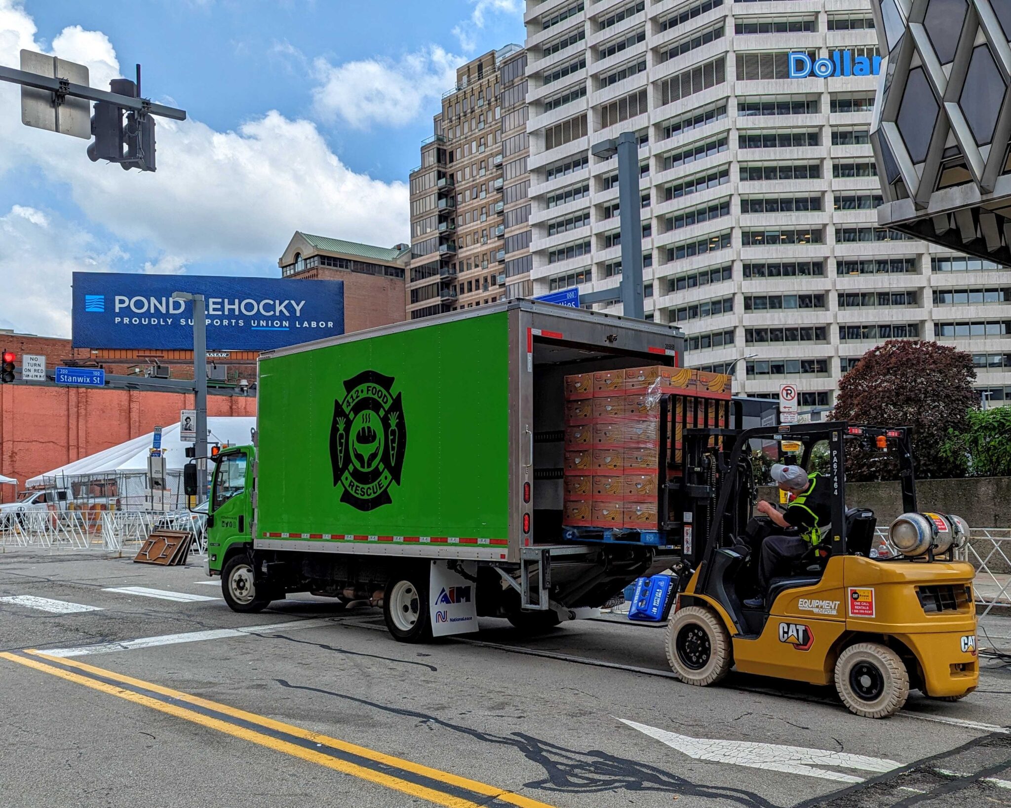 2024 Pittsburgh Marathon Recap - 412 Food Rescue